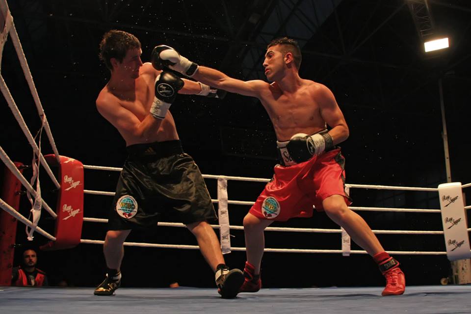 Un joven boxeador catalán, primer campeón mundial júnior del boxeo ...