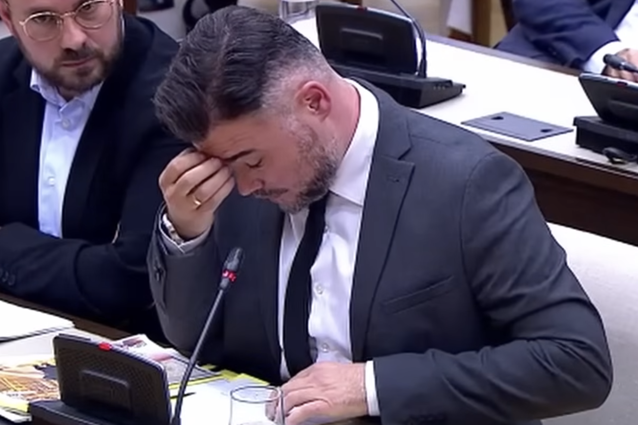 El repulsivo teatro de Rufián – Dolça Catalunya